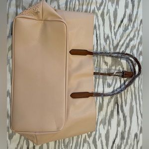 Ulta Beauty | Bags | Ulta Vegan Leather Blush Tote Hand Or Shoulder Bag ...